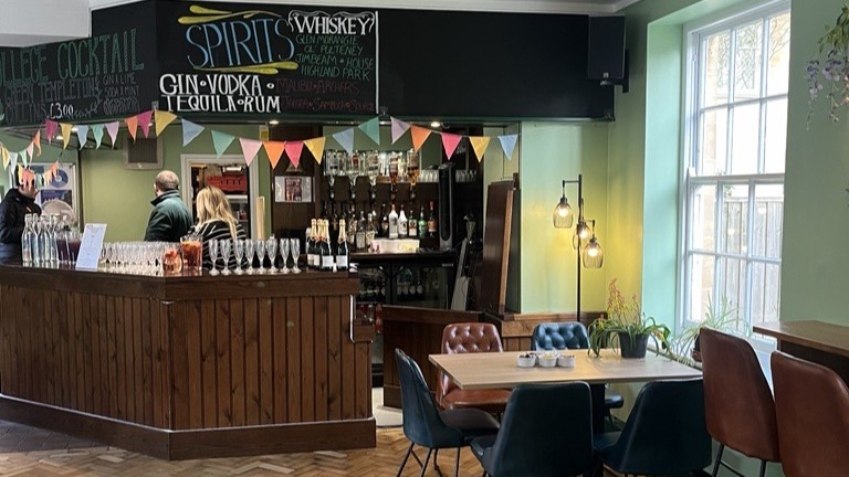 Stables Bar Friday launch night | Green Templeton College